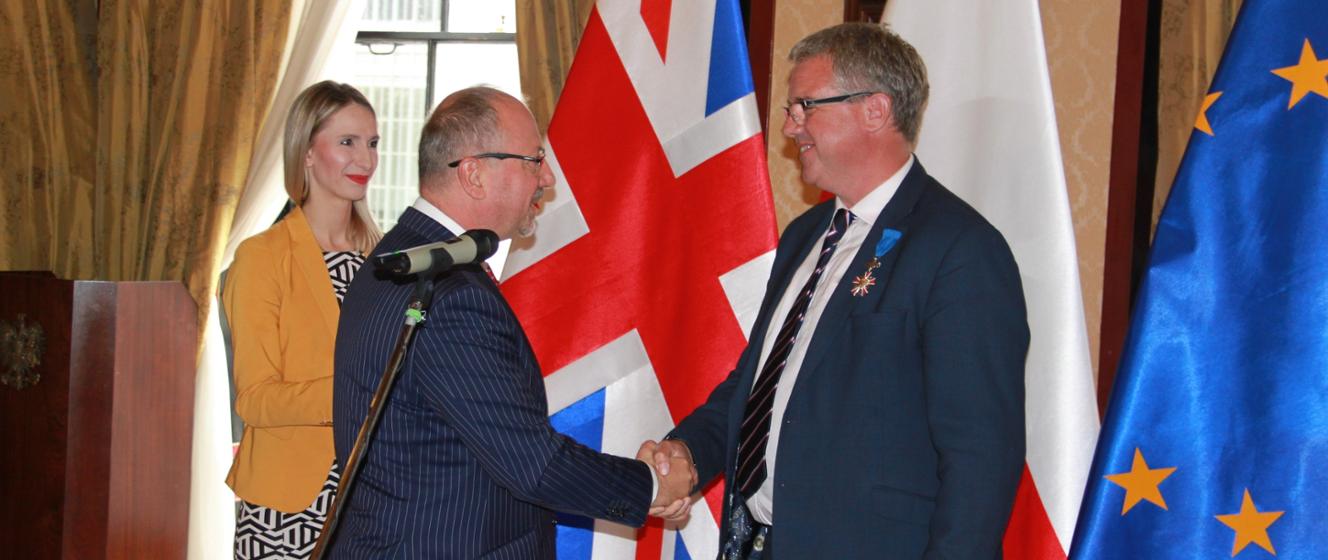 Roger Moorhouse odznaczony Krzyżem Kawalerskim Orderu Zasługi RP za ...