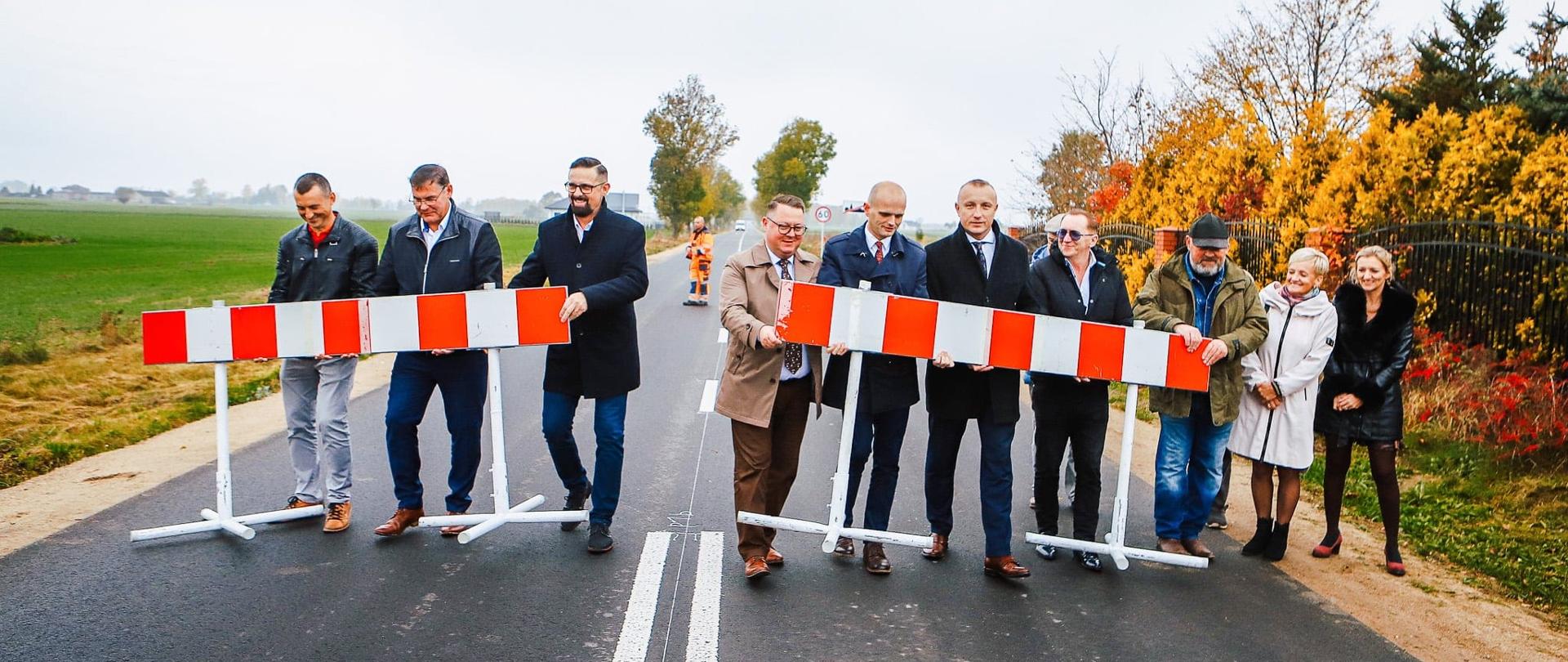 Otwarcie drogi powiatowej w regionie płockim - Mazowiecki Urząd Wojewódzki w Warszawie - Portal ...