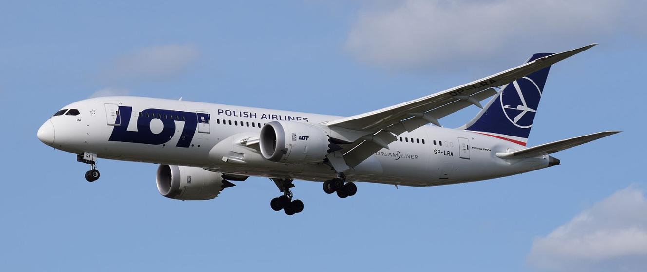 Rejsy PLL LOT z USA do Polski - Polska w USA - Portal Gov.pl
