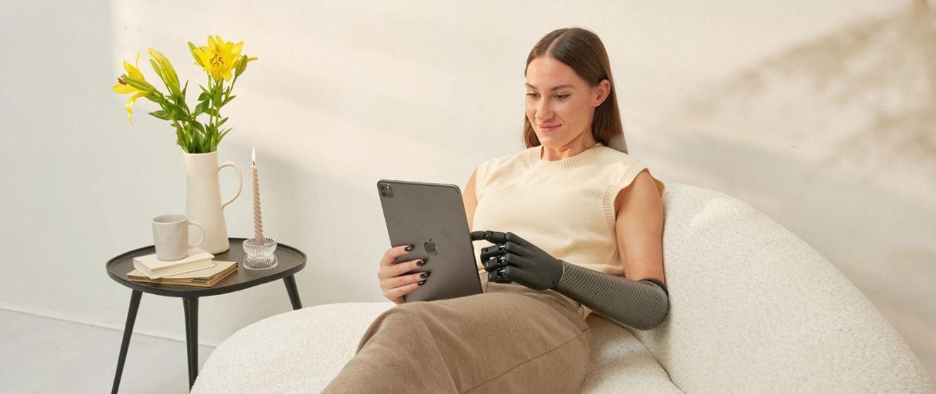 Development of a bionic forearm prosthesis “Zeus” with a modular design ...