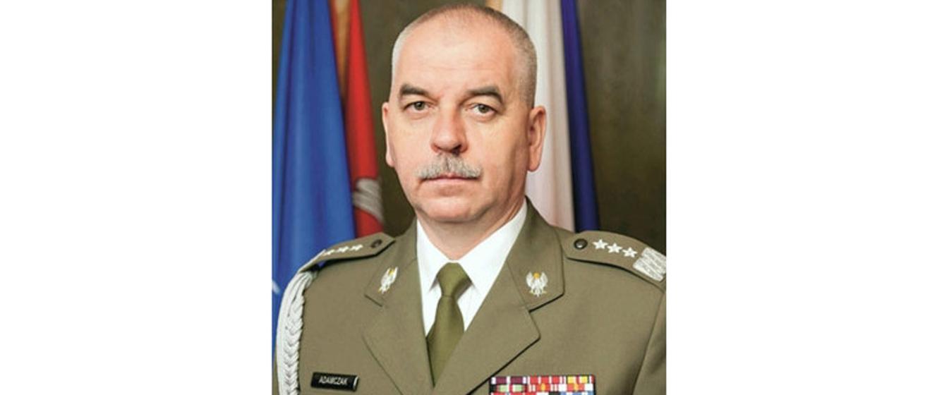 Generał broni Janusz Adamczak wybrany Dyrektorem Generalnym ...
