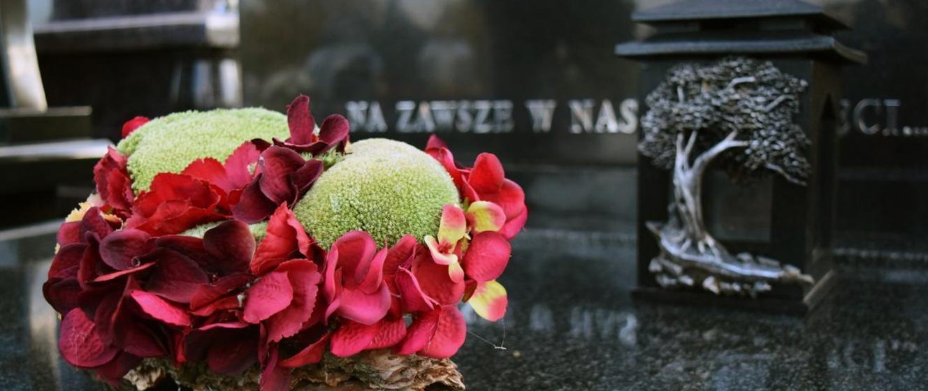 Pogrzeb czyli postępowanie ze zwłokami osób zmarłych - Główny ...
