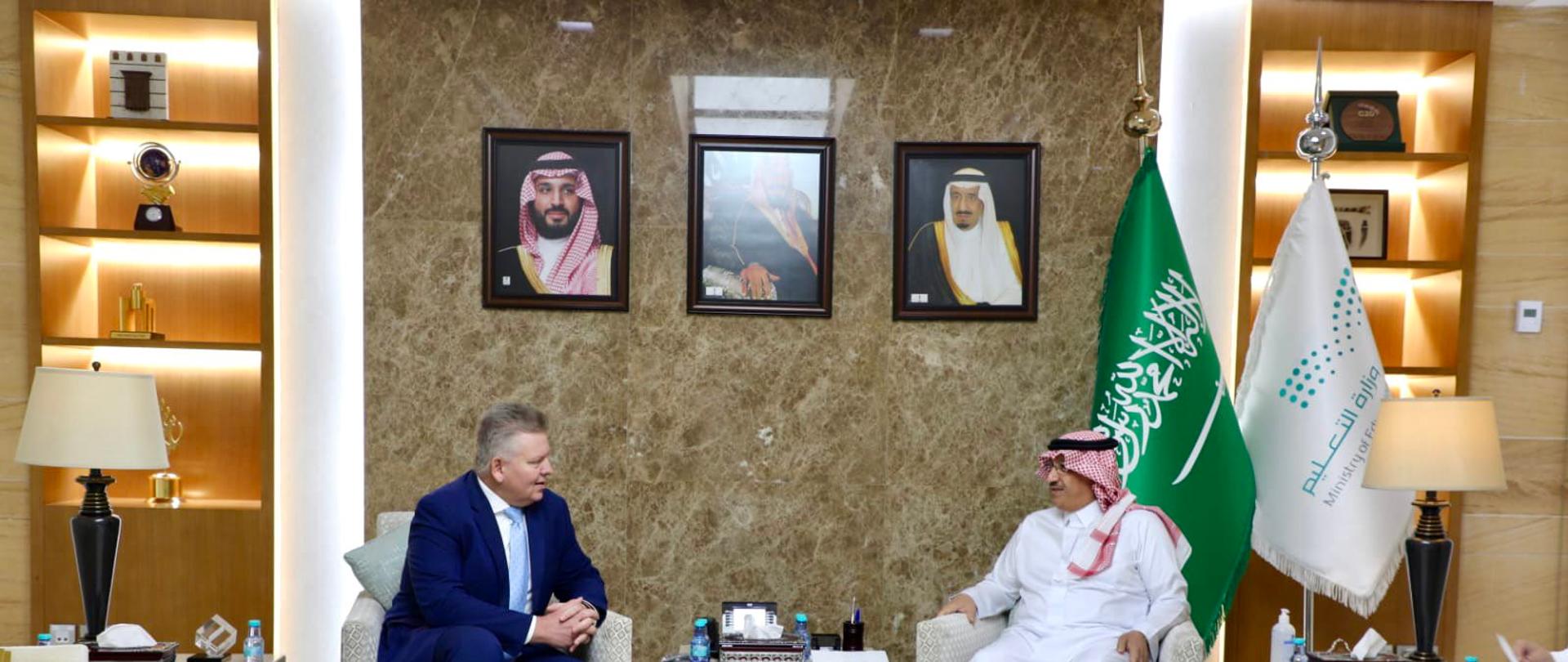 Spotkanie Ambasadora RP z Ministrem Edukacji Królestwa Arabii Saudyjskiej - Polska w Arabii ...