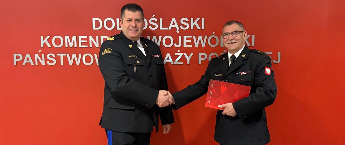 Zmiany kadrowe w Komendzie Powiatowej PSP w Dzierżoniowie - Komenda Wojewódzka Państwowej Straży ...