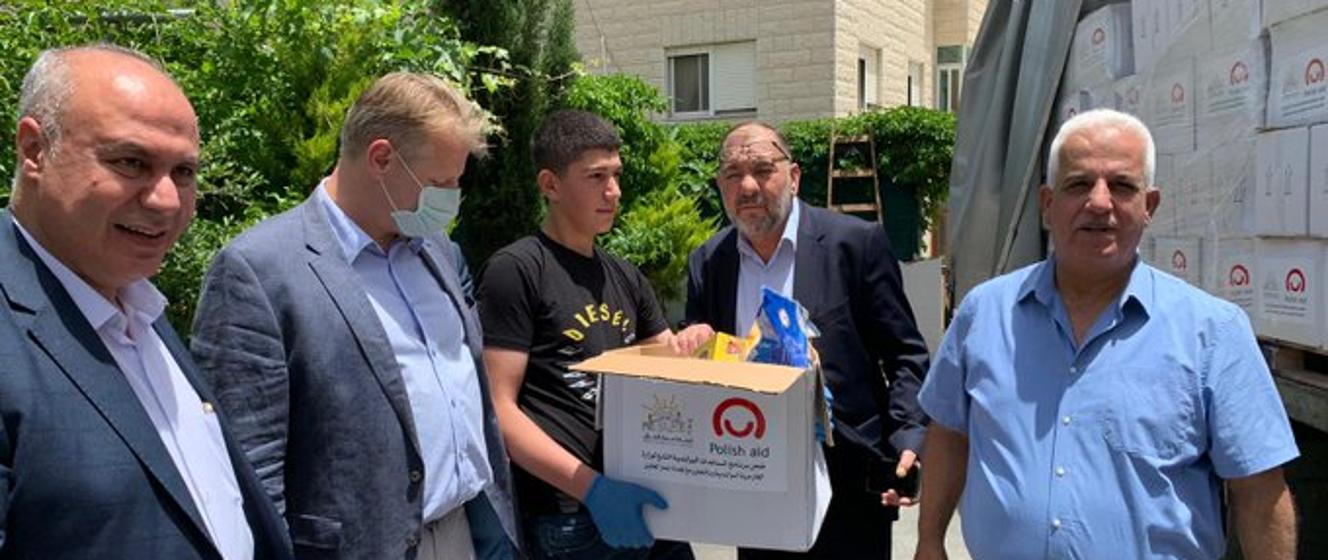 Polish Aid for Ramadan 2020 in Hebron - Poland in Palestine - Gov.pl ...