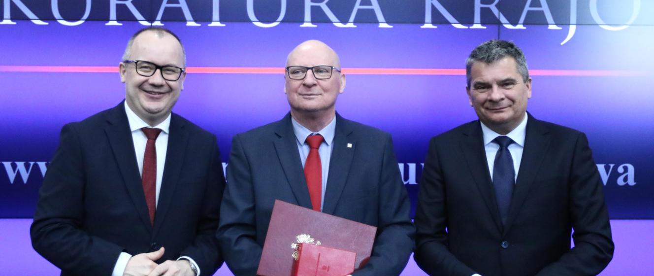 Uroczystość wręczenia prok. Krzysztofowi Parchimowiczowi medalu „Zasłużony dla Prokuratury ...