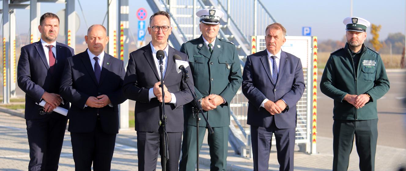 Ministerstwo Infrastruktury z systemowym rozwiązaniem ws. ramp do odśnieżania - Główny ...