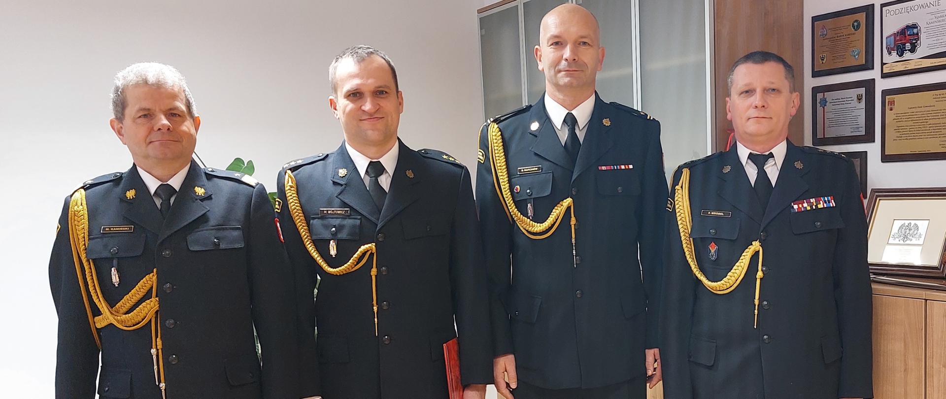 Zmiany kadrowe kierownictwa w komendzie powiatowej PSP w Oławie - Komenda Wojewódzka Państwowej ...