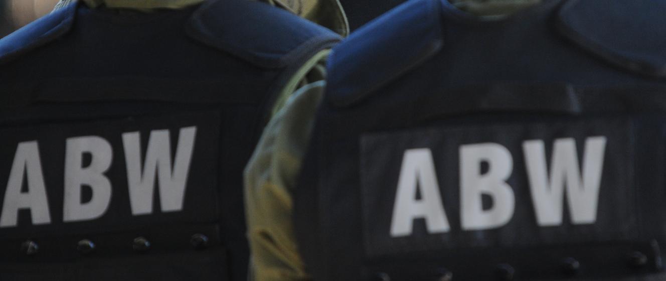 ABW zablokowała materiały propagujące faszyzm - Służby specjalne ...