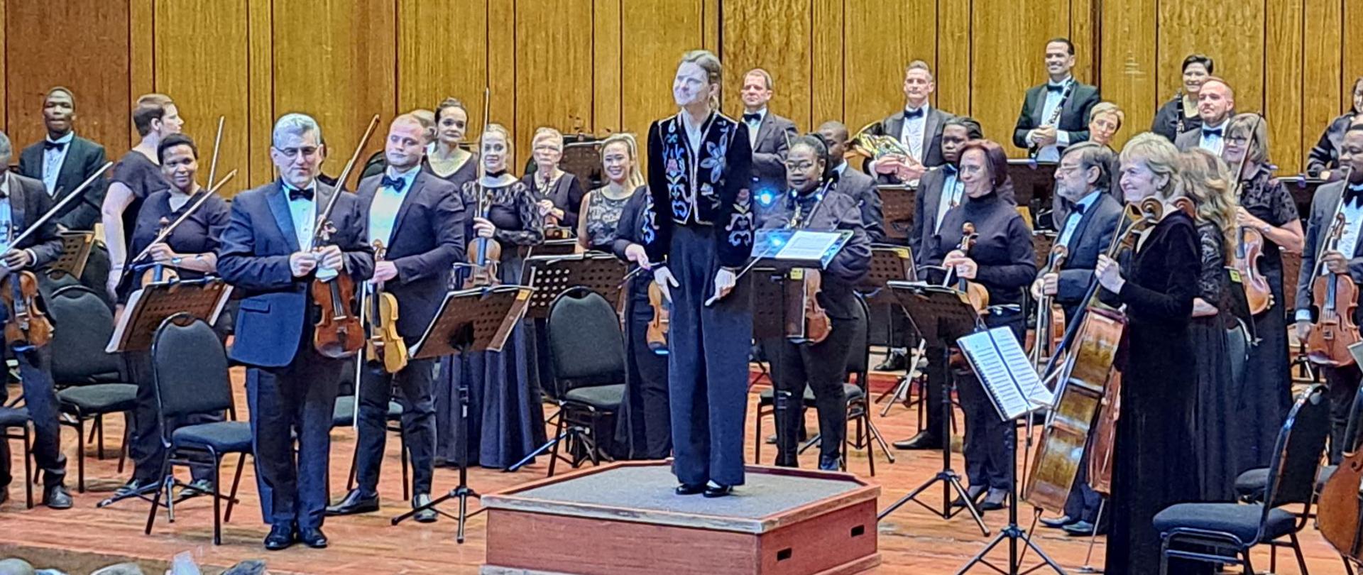 Polish conductor performs in South Africa - Poland in South Africa ...
